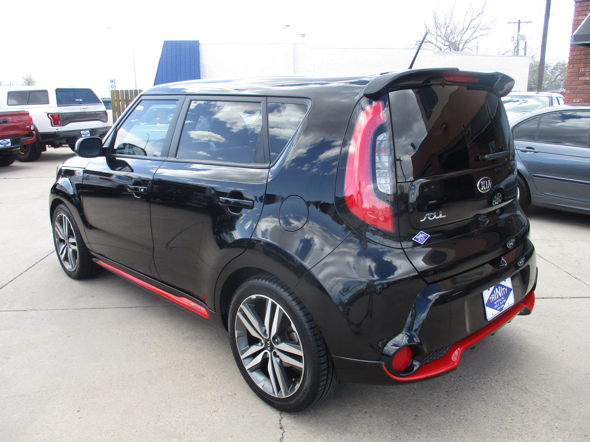 5688 15 Kia Soul 3 – Trinity Motors Inc